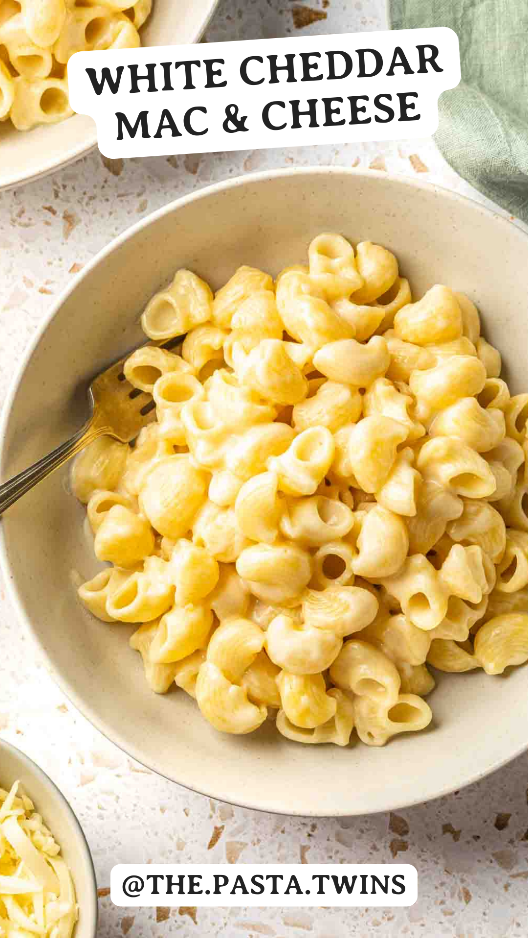 White Cheddar Mac and Cheese - The Pasta Twins